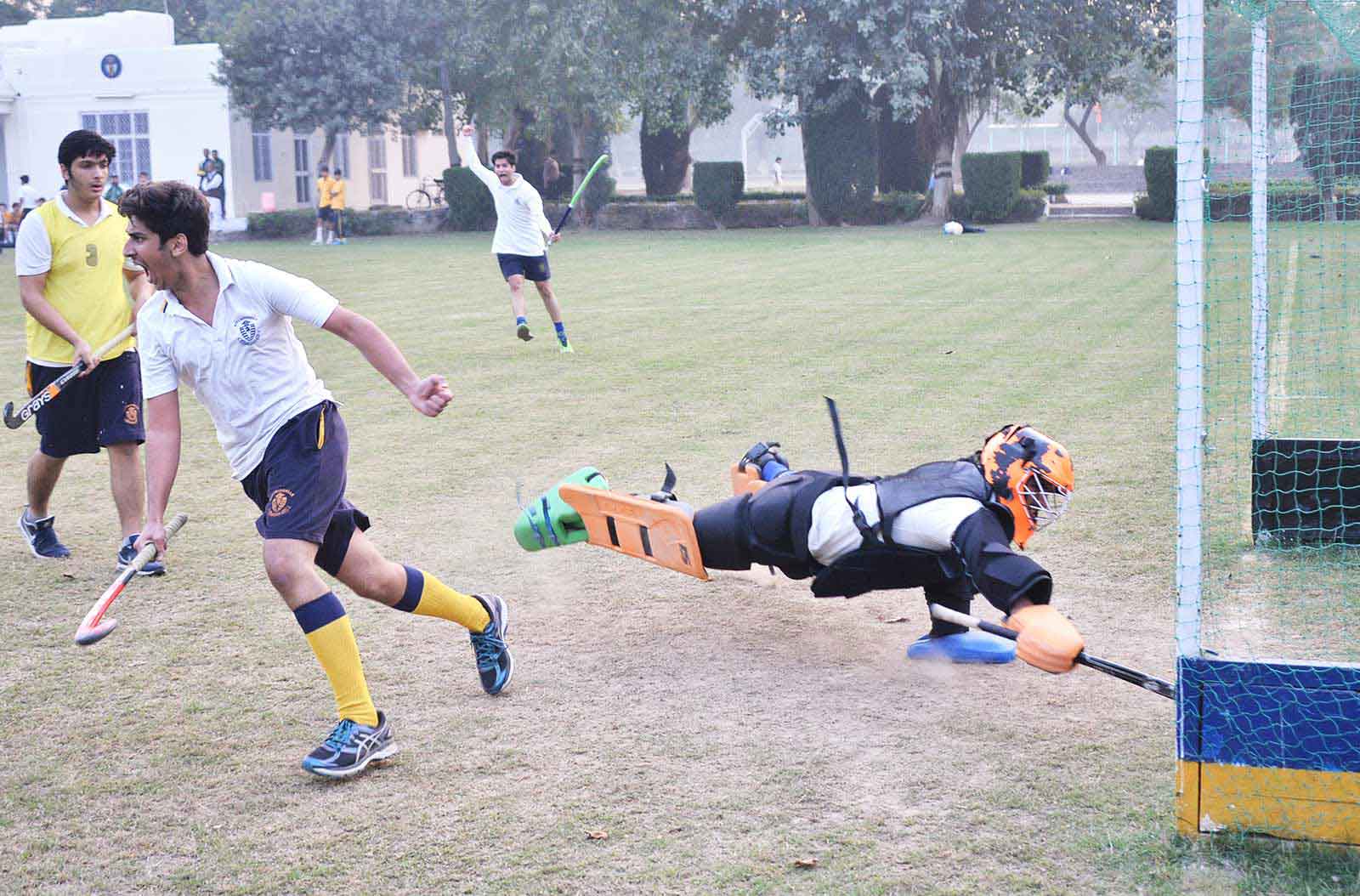 Aitchison College : Home